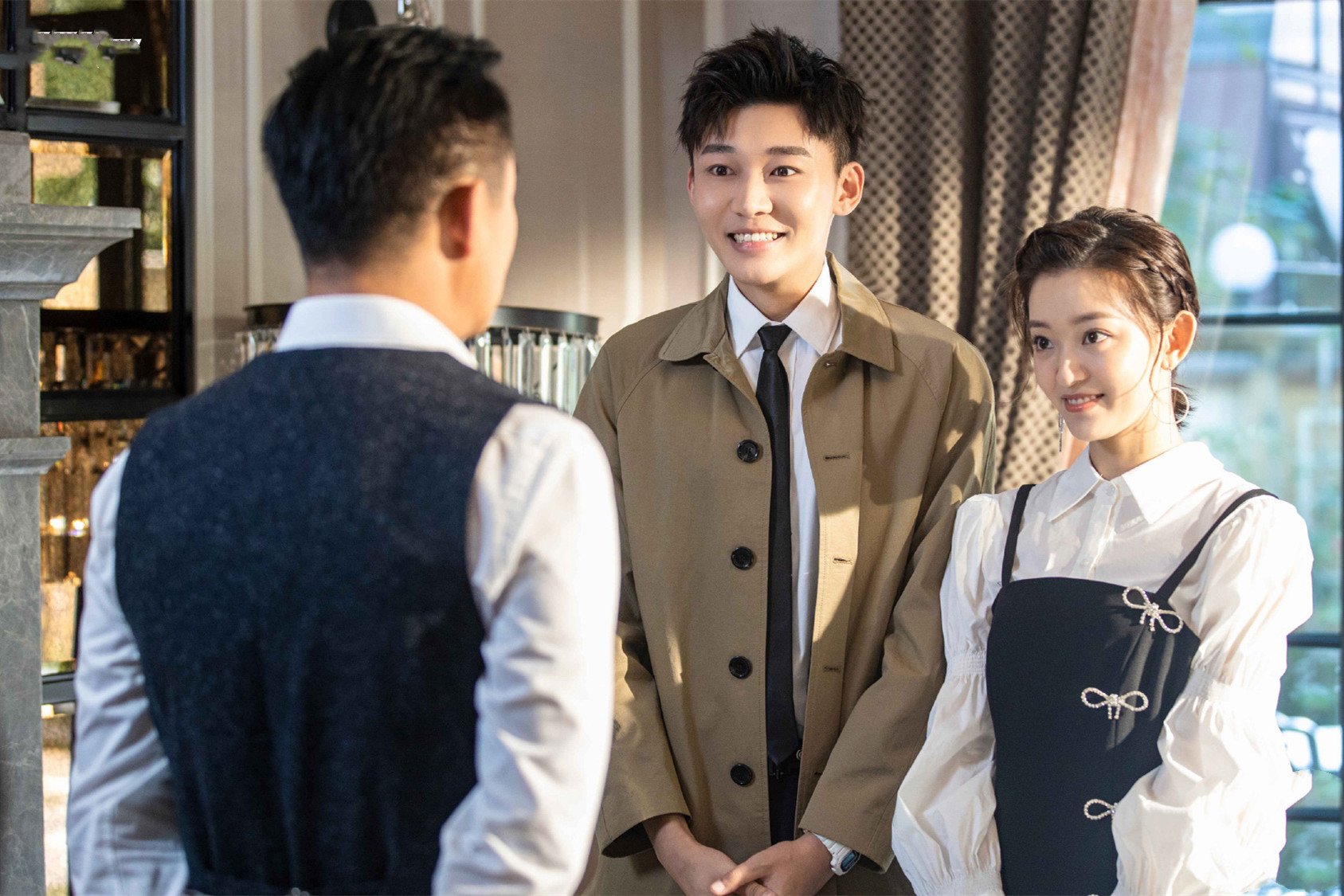 "Double-faced Detective": Lin Yushen and Liu Yitong acted as masters ...