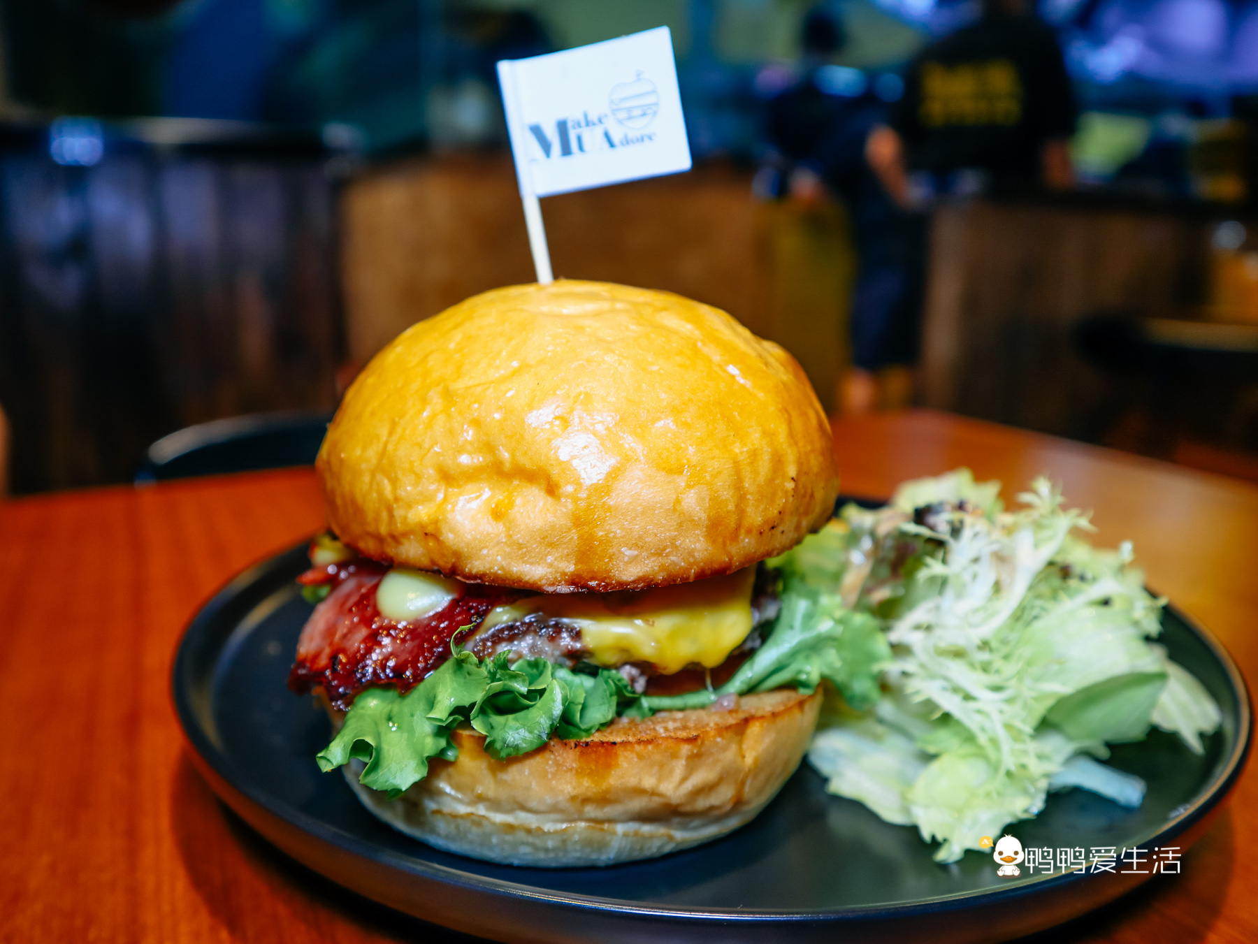 These three family-friendly burger restaurants in Xiamen have their own ...