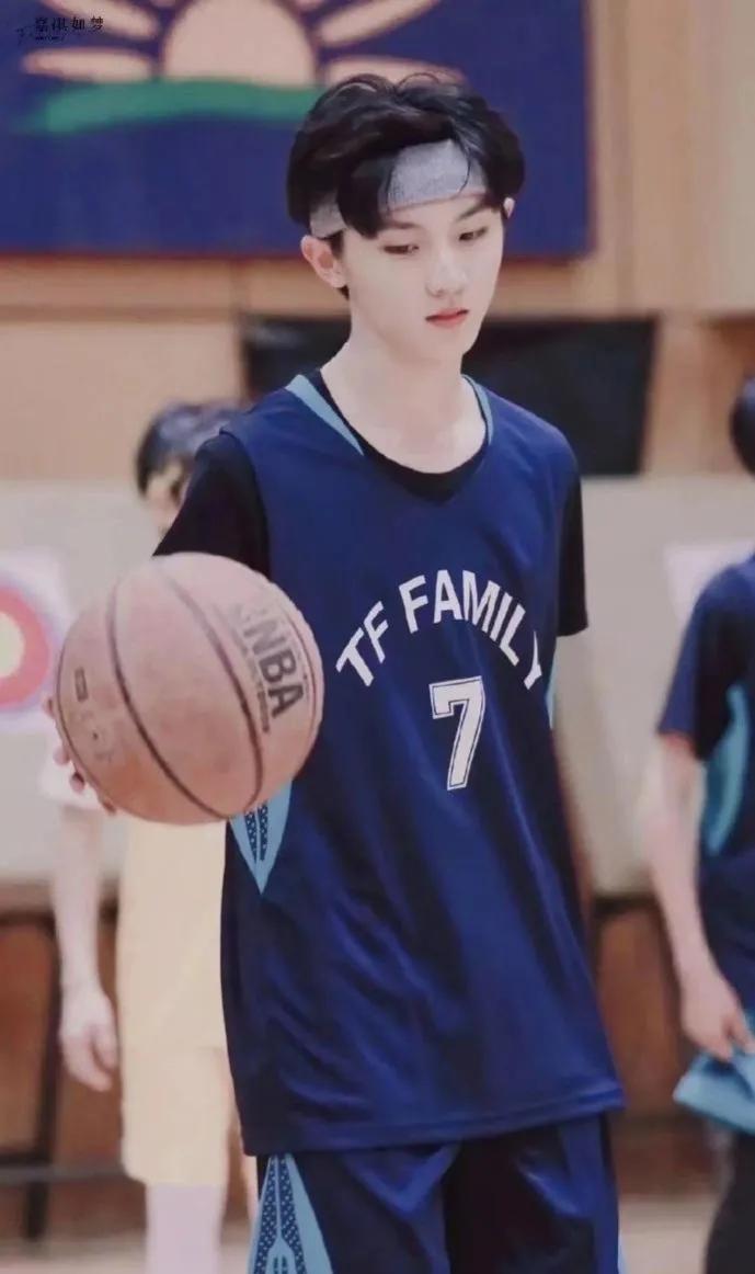 Ma Jiaqi of the beautiful TNT - iNEWS