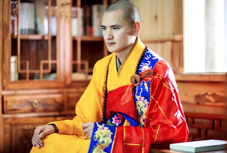 China's most handsome monk explained his heart, gave up his iron rice ...
