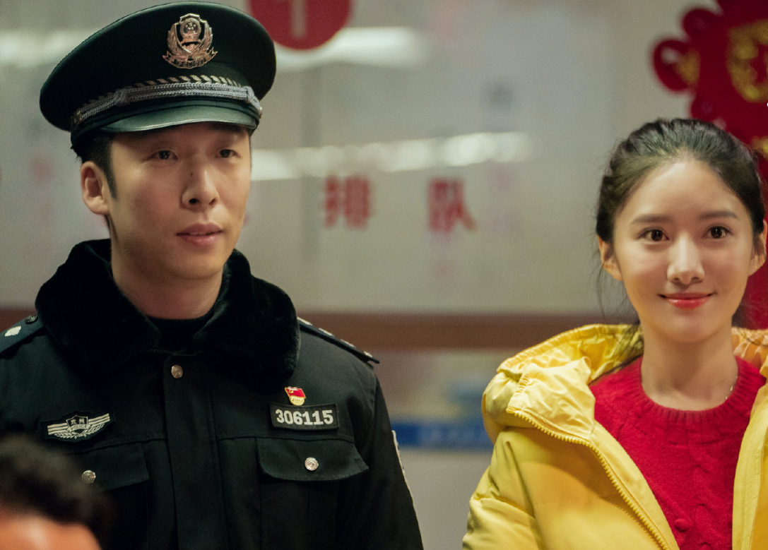 Watching 8 episodes in one breath, four generations of talented actors ...