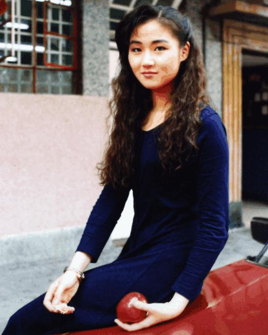 The 50-year-old Wan Qiwen is still beautiful, let her say that after ...