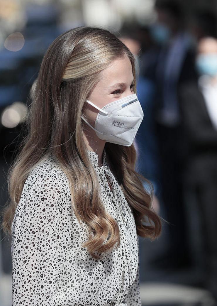 Worthy of being the future queen of Spain, the 15-year-old princess is ...