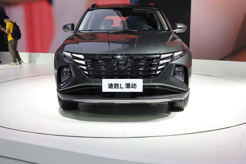 Hyundai Tucson L HEV unveiled!Adopt TMED hybrid system - iNEWS