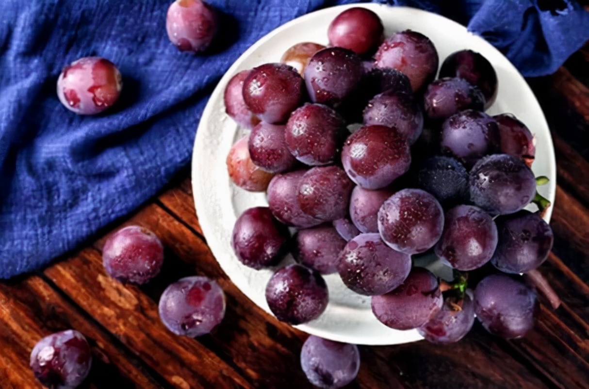 Can eating more grapes during pregnancy give birth to a baby with big ...