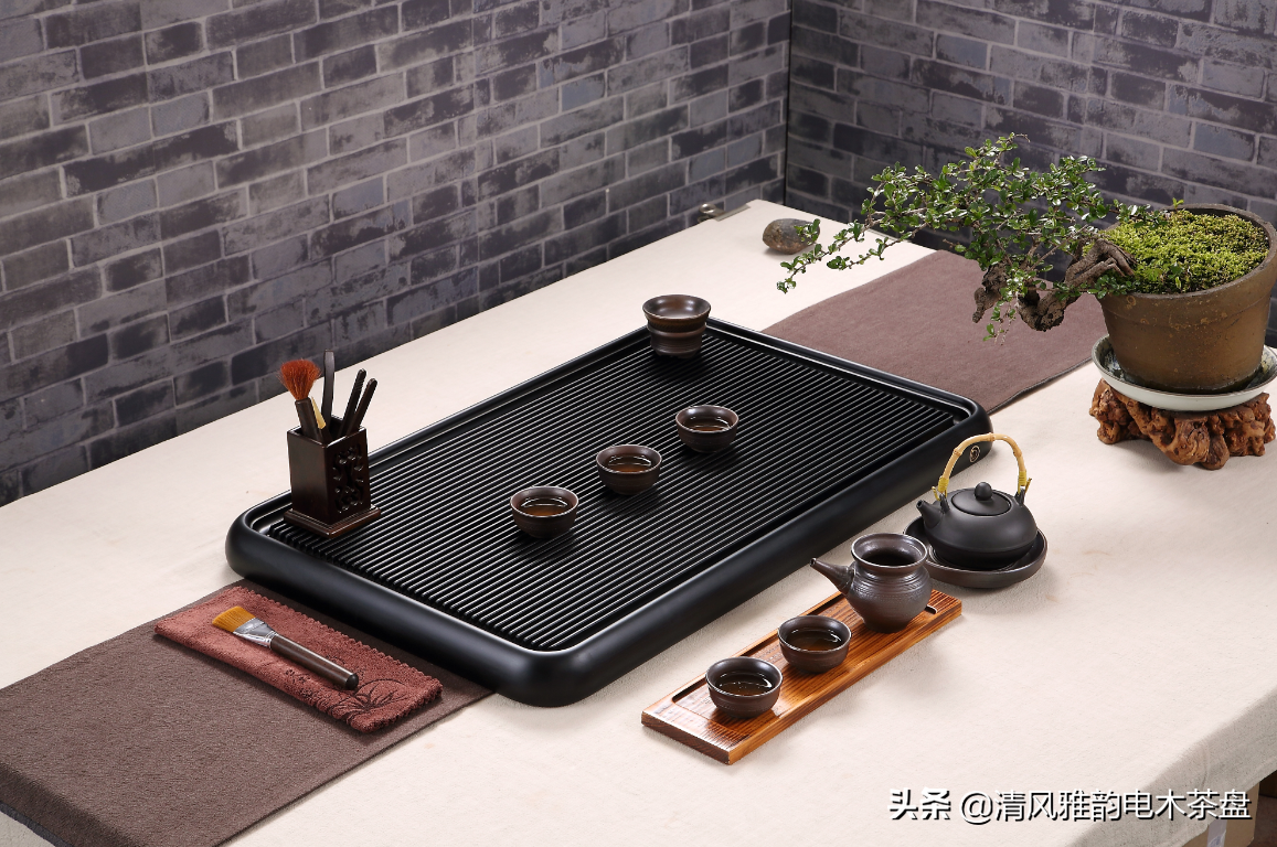 What is the difference between the different colors of the bakelite tea ...