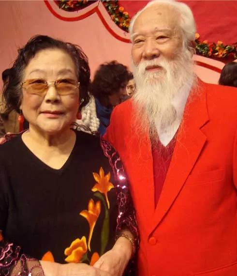 The ups and downs of the famous Peking opera artist Zhao Yanxia during ...