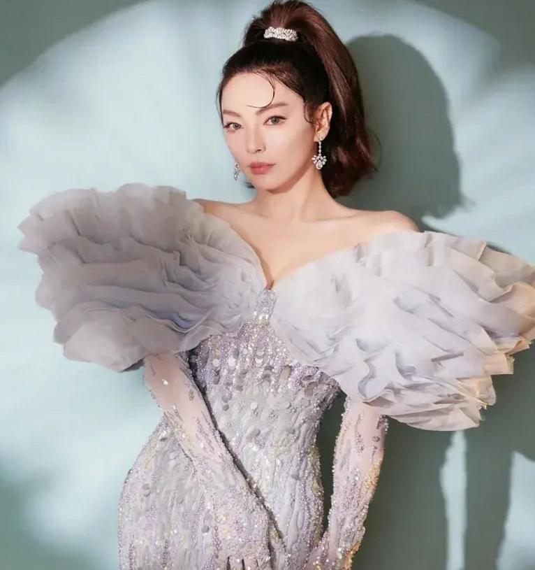 Ding Chengxin strongly apprentices to He Jiong. He Jiong's blunt words are too absurd. Netizens ...