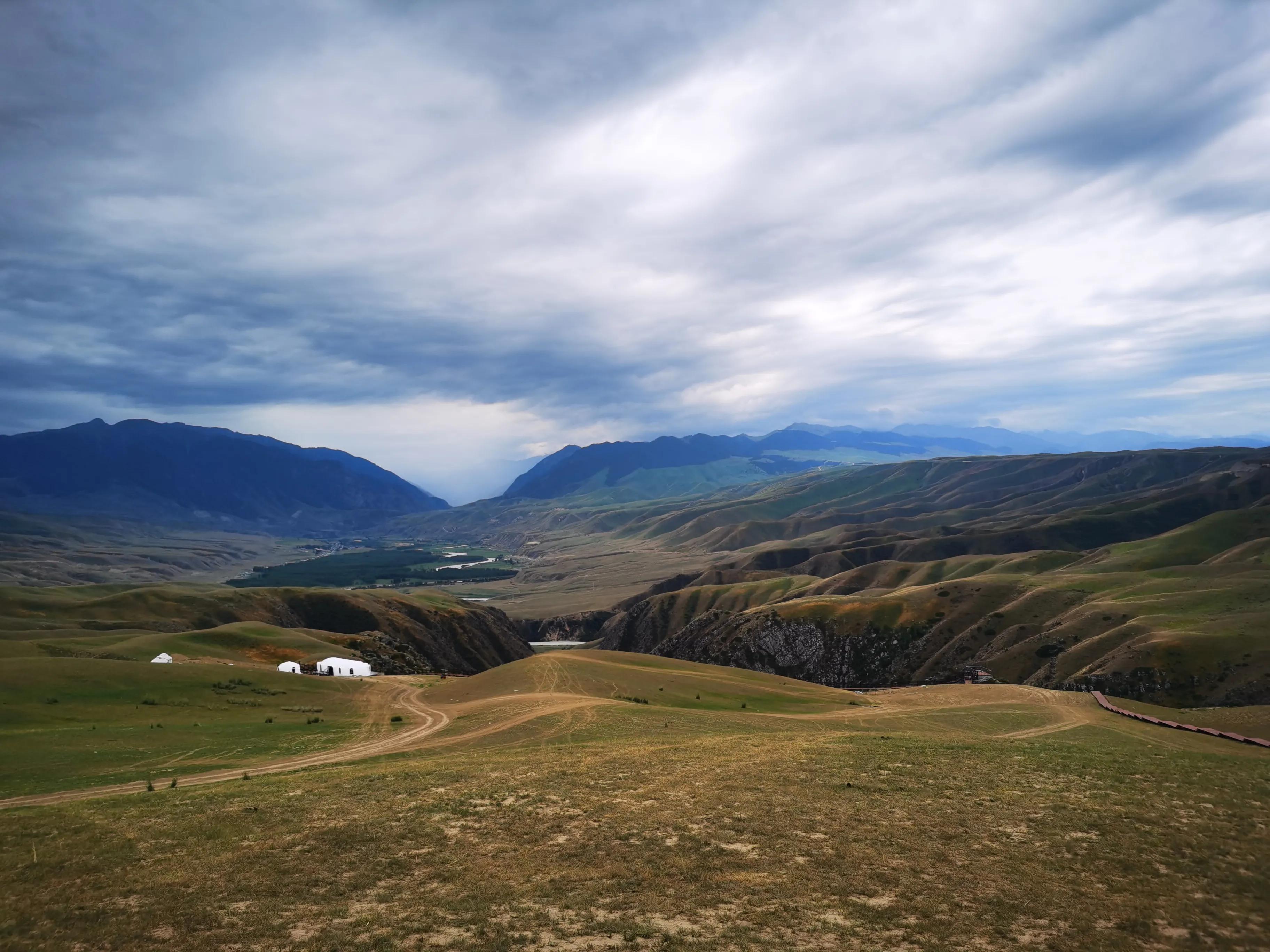Self-driving Xinjiang: Kalajun prairie, witnessing the beauty of human ...