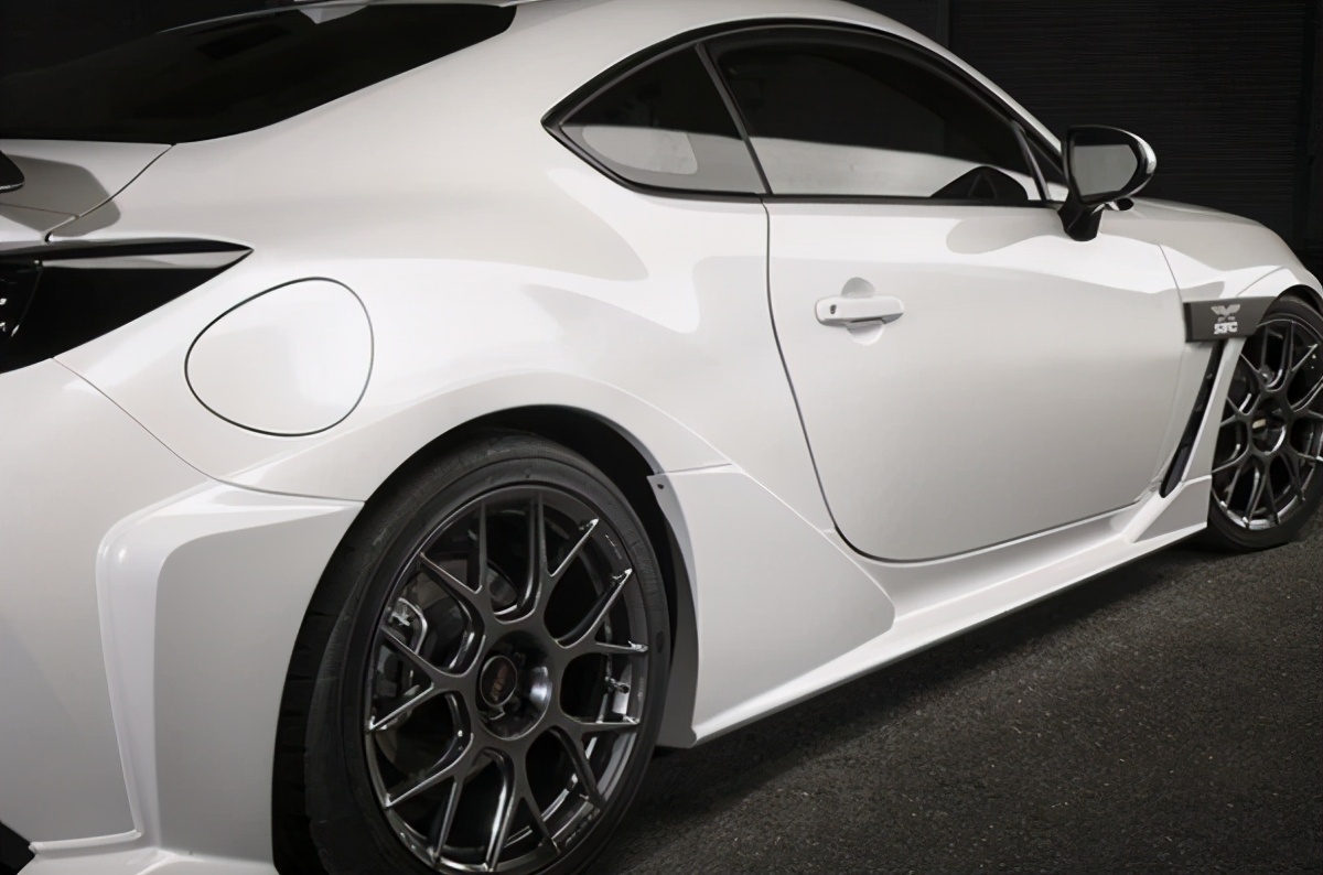 With a new look and a lower profile, Toyota's new GR 86 modified ...