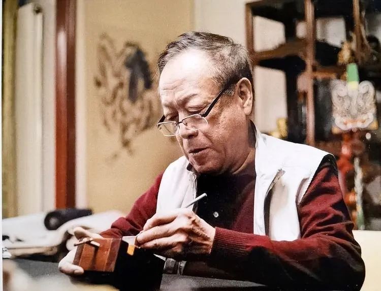 "Three Cows Write Life as a Fan"-Zhang Huaiwen's reflections on ...