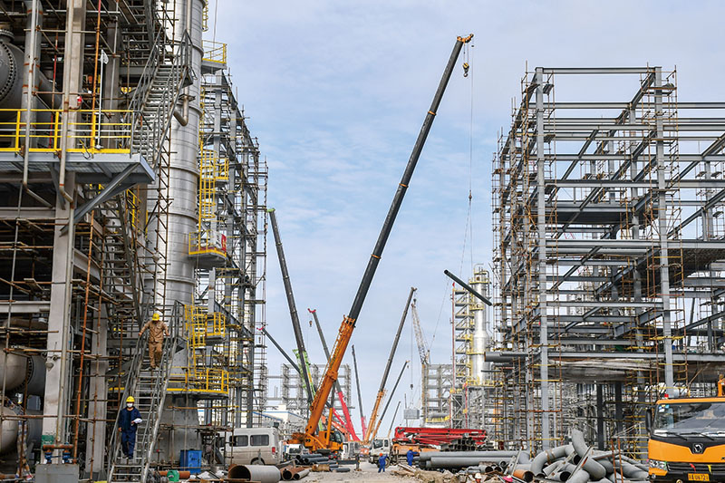 Exploring the green petrochemical base in Zhoushan: Ten thousand ...