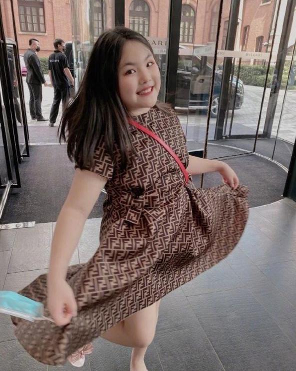 Li Xiang Wang Yuelun celebrated his daughter's birthday, 12-year-old ...