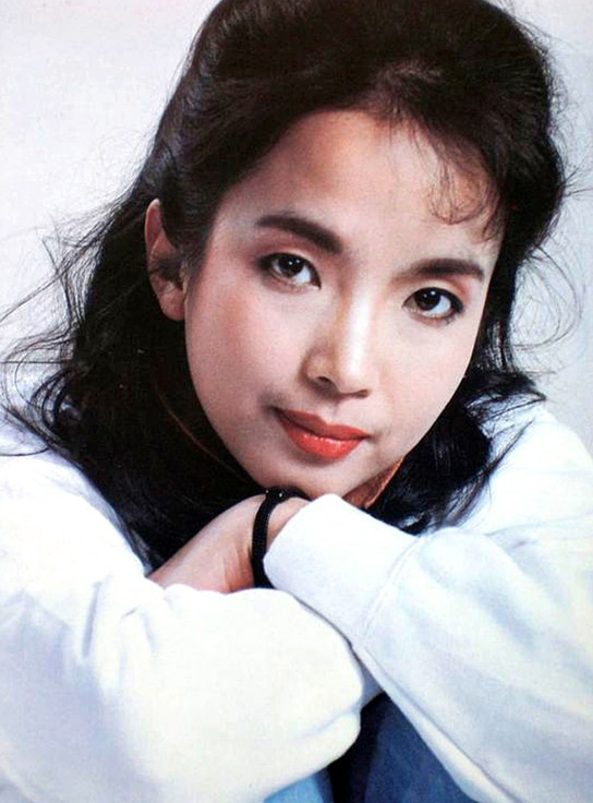 Zhang Fengyi: After three years of marriage, he abandoned Lu Liping and ...