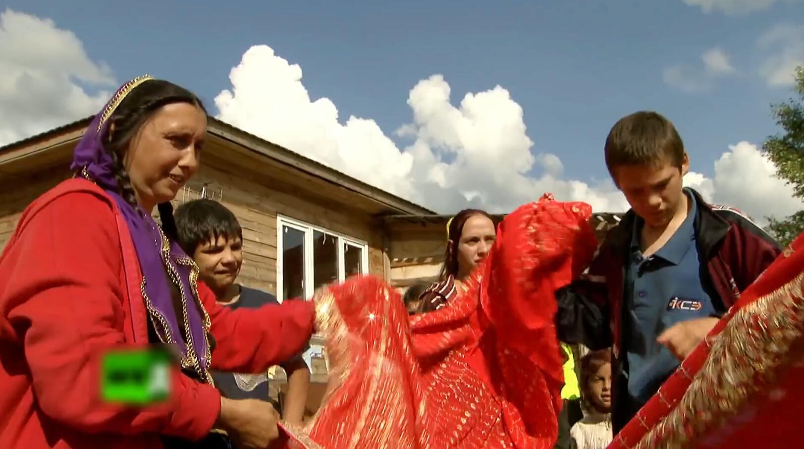 For the fairy gypsies of Russia, marriage is the most important thing ...