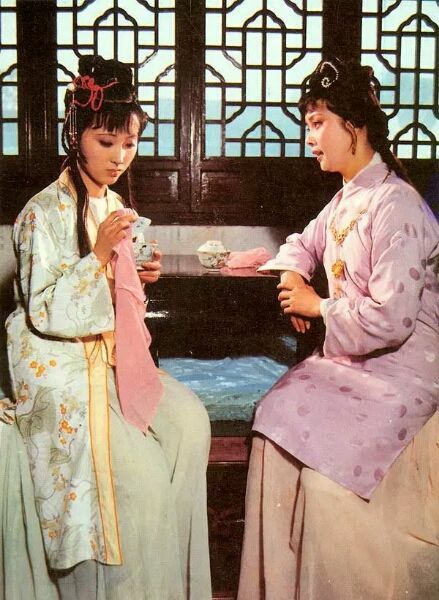Is Baoqin really more beautiful than Daiyu?How does the author praise ...