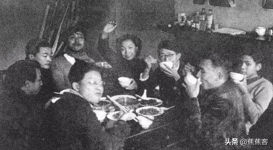 Sanmao's father Zhang Leping: When a child saw him hiding from the ...