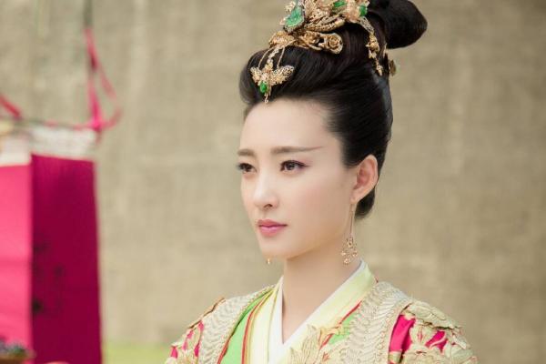Daji charms King Zhou just because she did one thing before going to ...