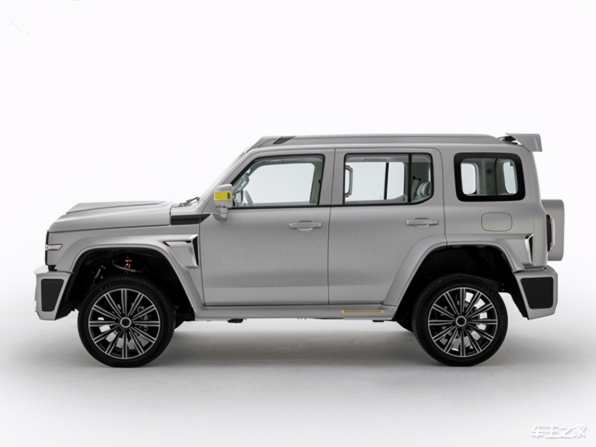 The Tank 300 Cyber Edition is officially listed at a price of 308,000 ...