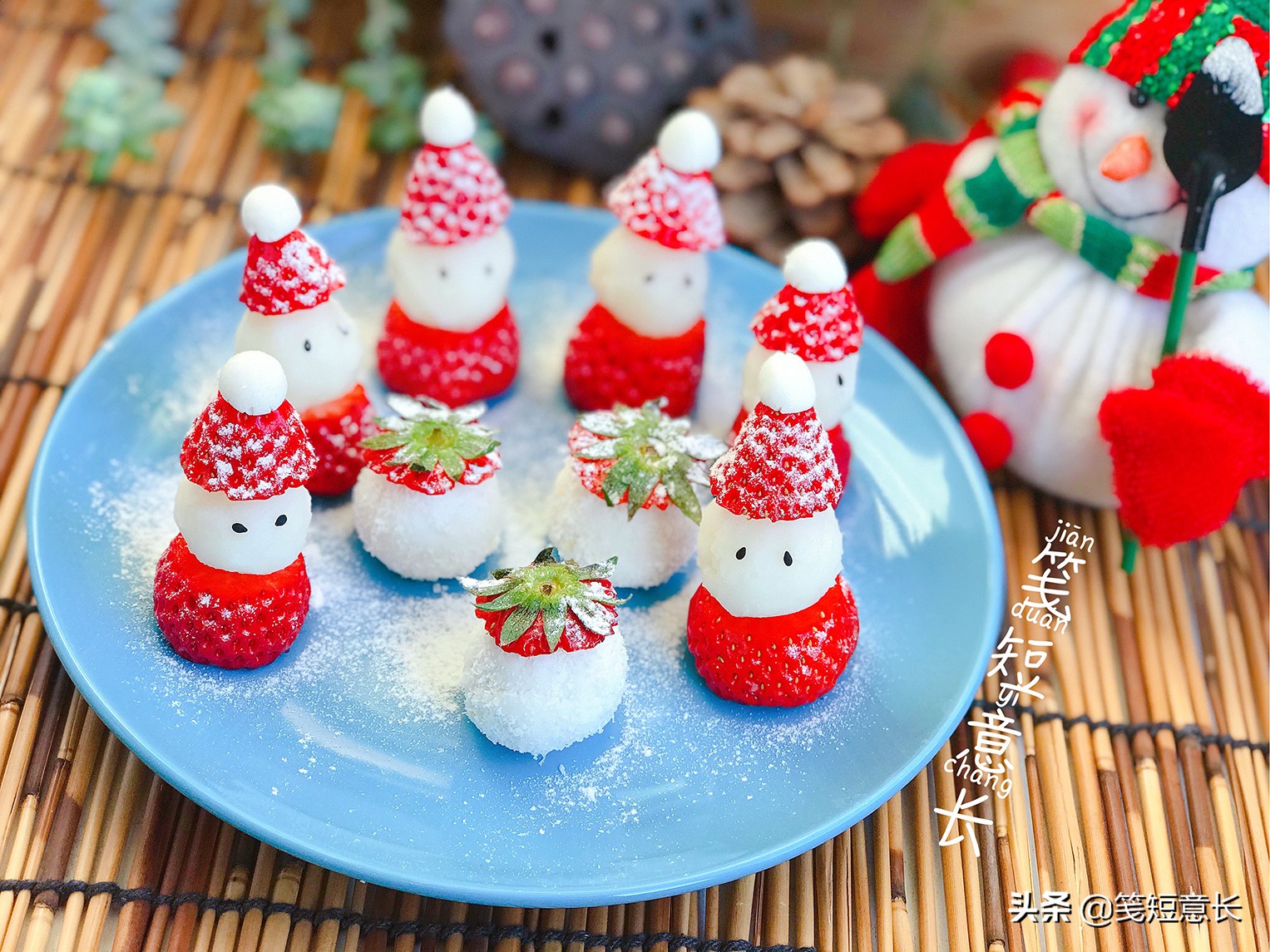 2 yams and 6 strawberries, make a Christmas strawberry snowman for your ...