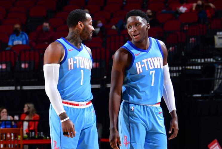 The Rockets have a double win with 5 players! Wall 24+5 and Westbrook ...