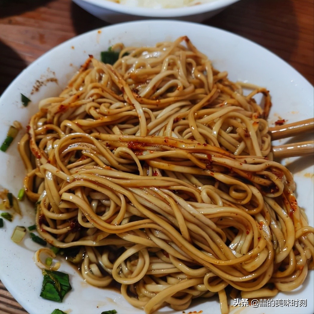 The breakfast shop in Yangzhou has been popular for more than 20 years ...