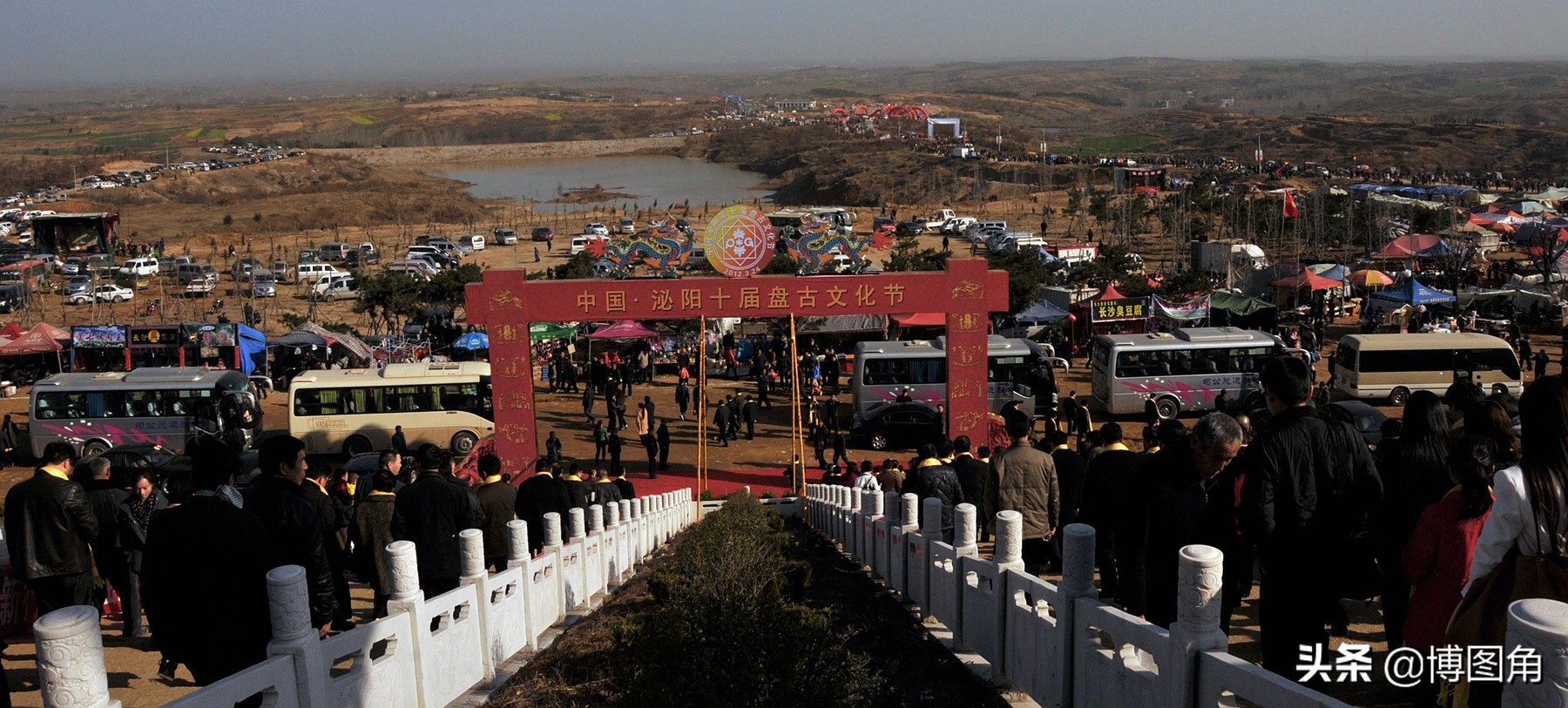 Remember the Pangu Mountain Temple Fair in March?Let's take a look at Zhou Yulin's 30 years of ...