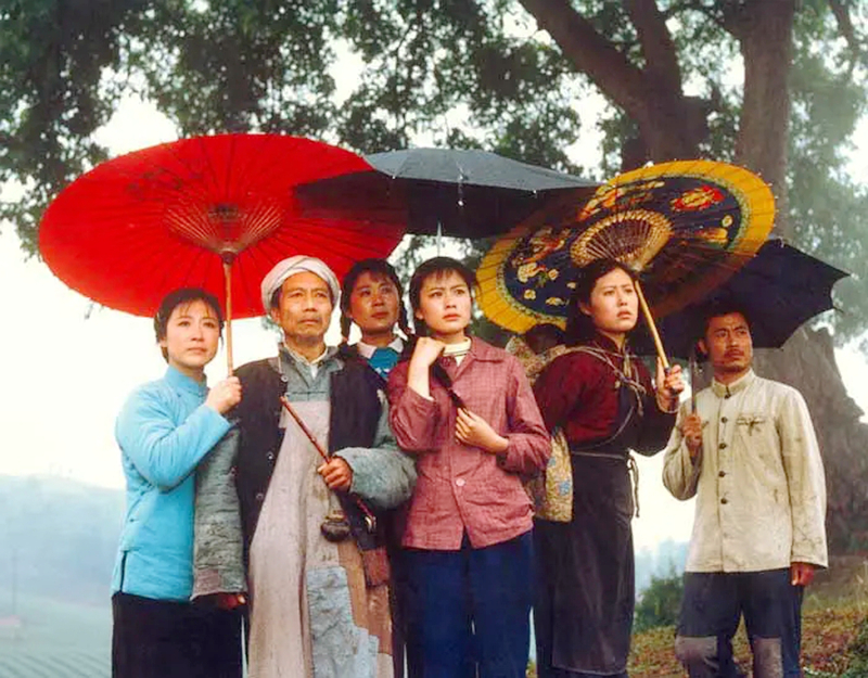 "Xu Mao and His Daughters" once "crashed" and was released in two ...