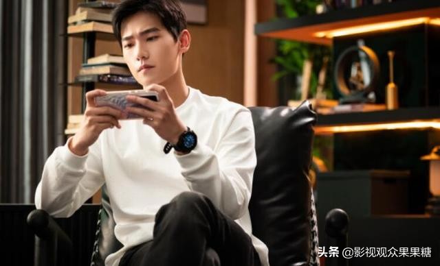 Yang Yang deserves to be the actor who came out of Gu Man's book. From ...