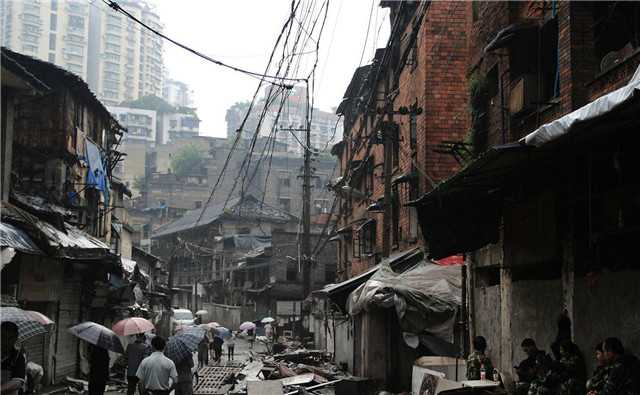 China, which was once poor, did not have slums. Why do rich developed ...