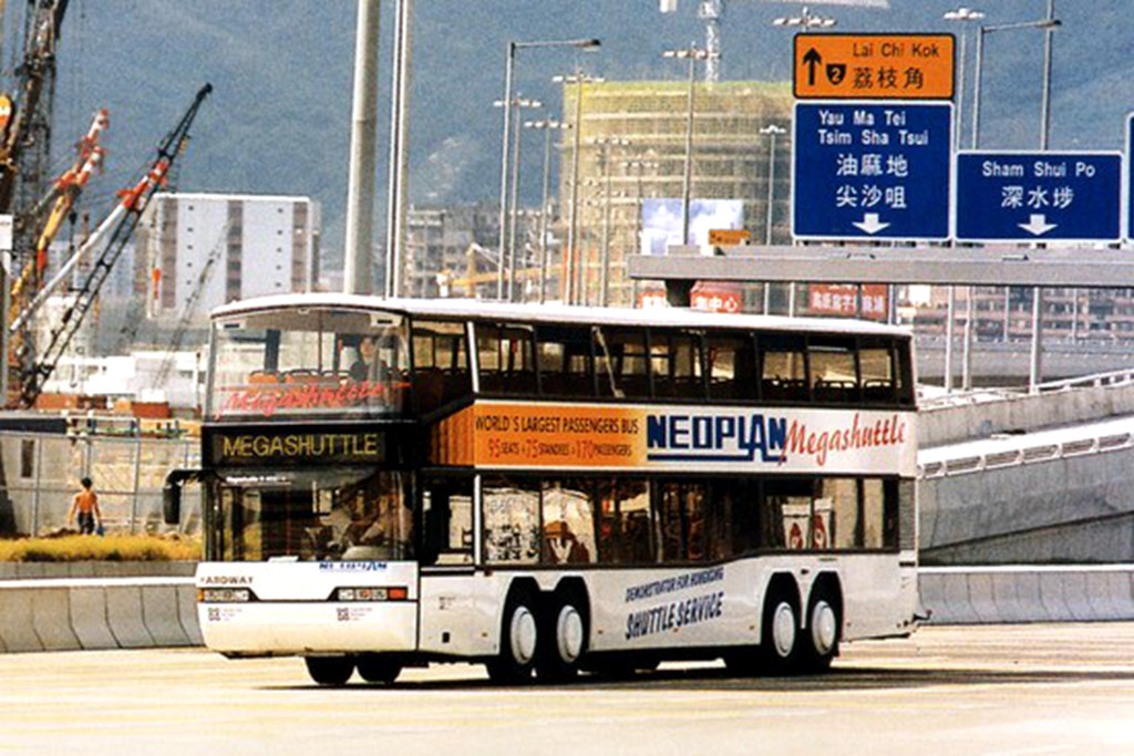 The 4-axle can carry 170 passengers, which has not been surpassed so ...