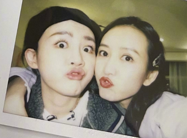 Wang Ou shows cute photos of sisters, Chen Zitong is funny, Joey Yung ...