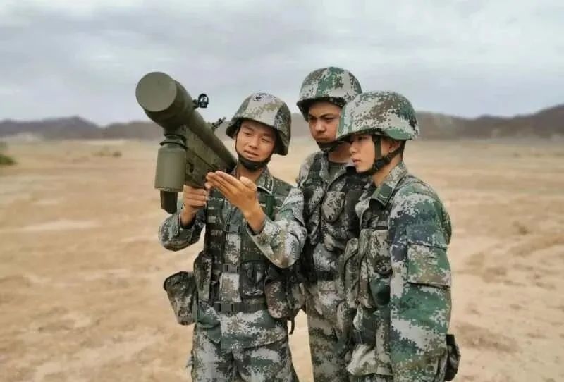 Pakistan demonstrates short-range air defense artifact, Chinese FN-16 ...