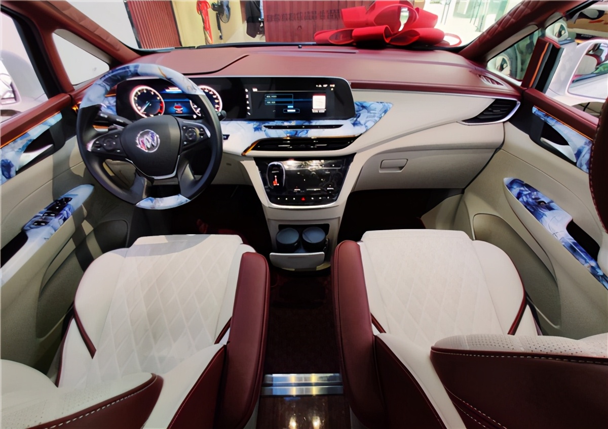 The new Buick GL8 Lu Zun 653T high-end customization, 4-seater gantry ...
