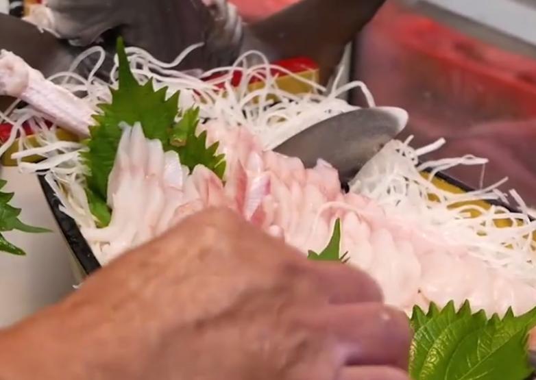 Japan again?Sharks can make sashimi, the urea smell is bursting, and ...