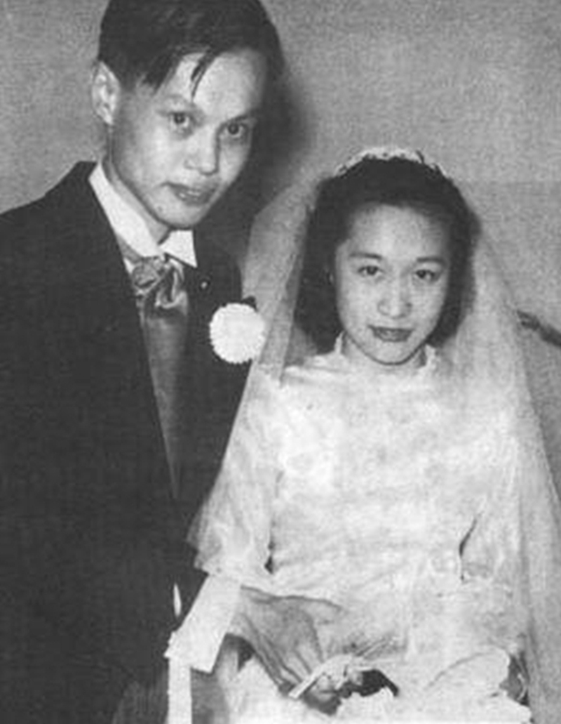 Yang Zhenning returned to China for the first time, and when he saw his ...