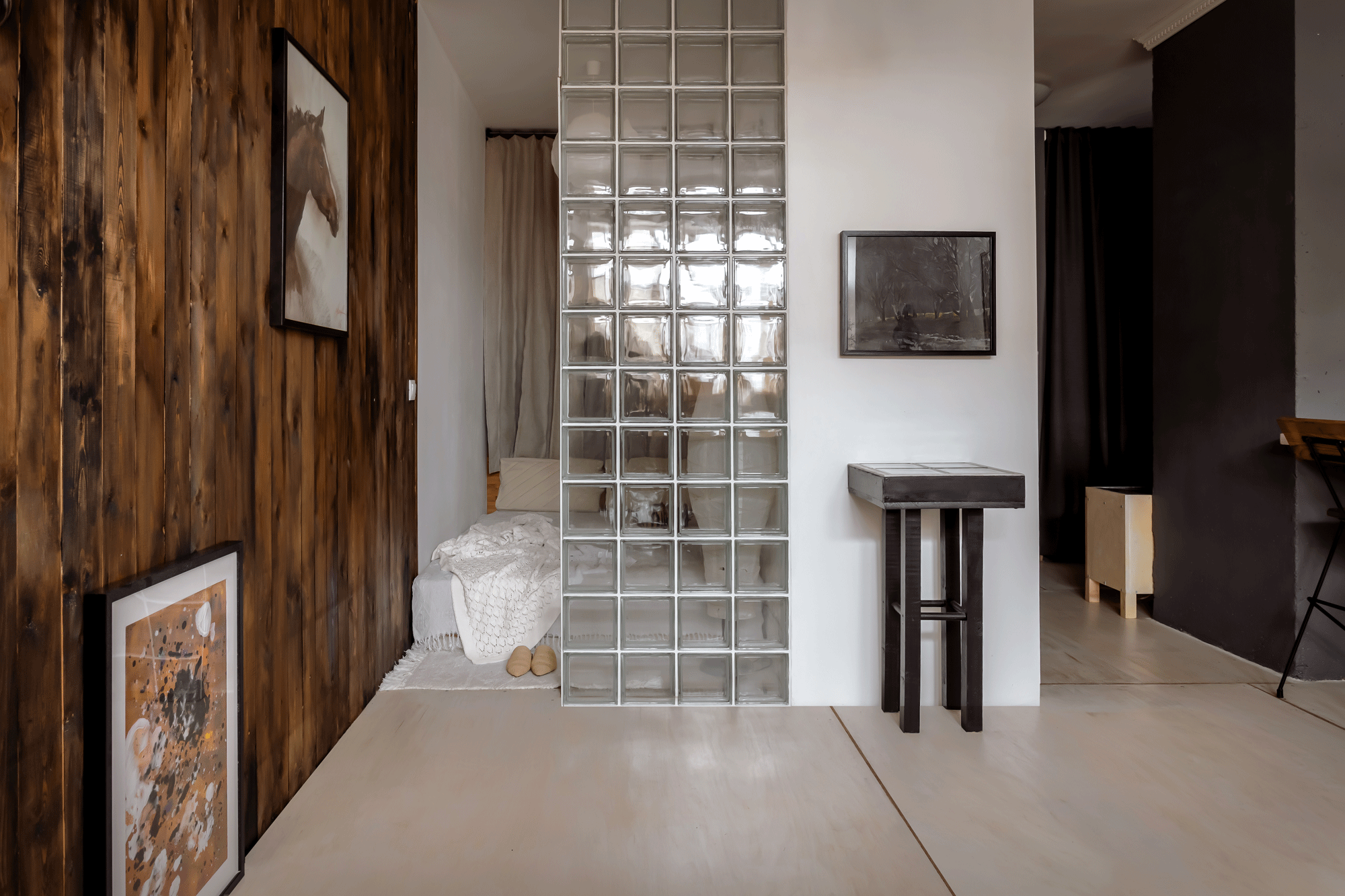The extraordinary design of 44 square meters small apartment: 4.4 ...