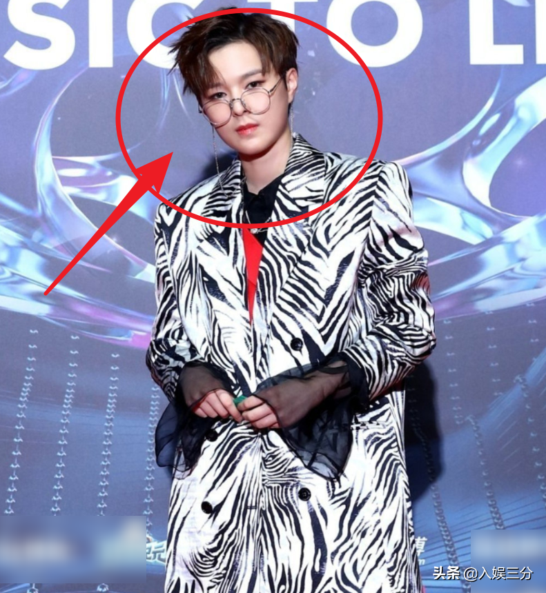 TMEA star birth picture released, Sun Rui Daimeng looks like a model ...