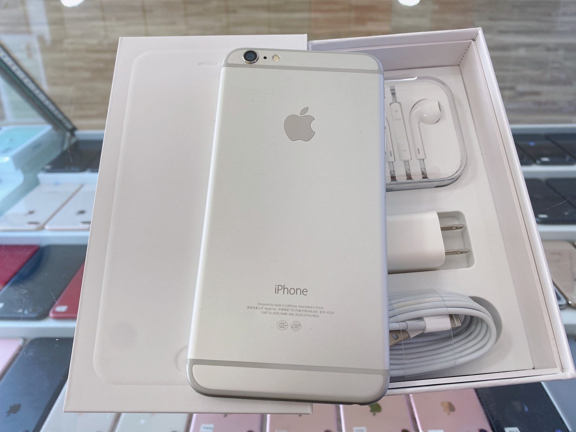 Why is iphone 6 so successful? - iNEWS