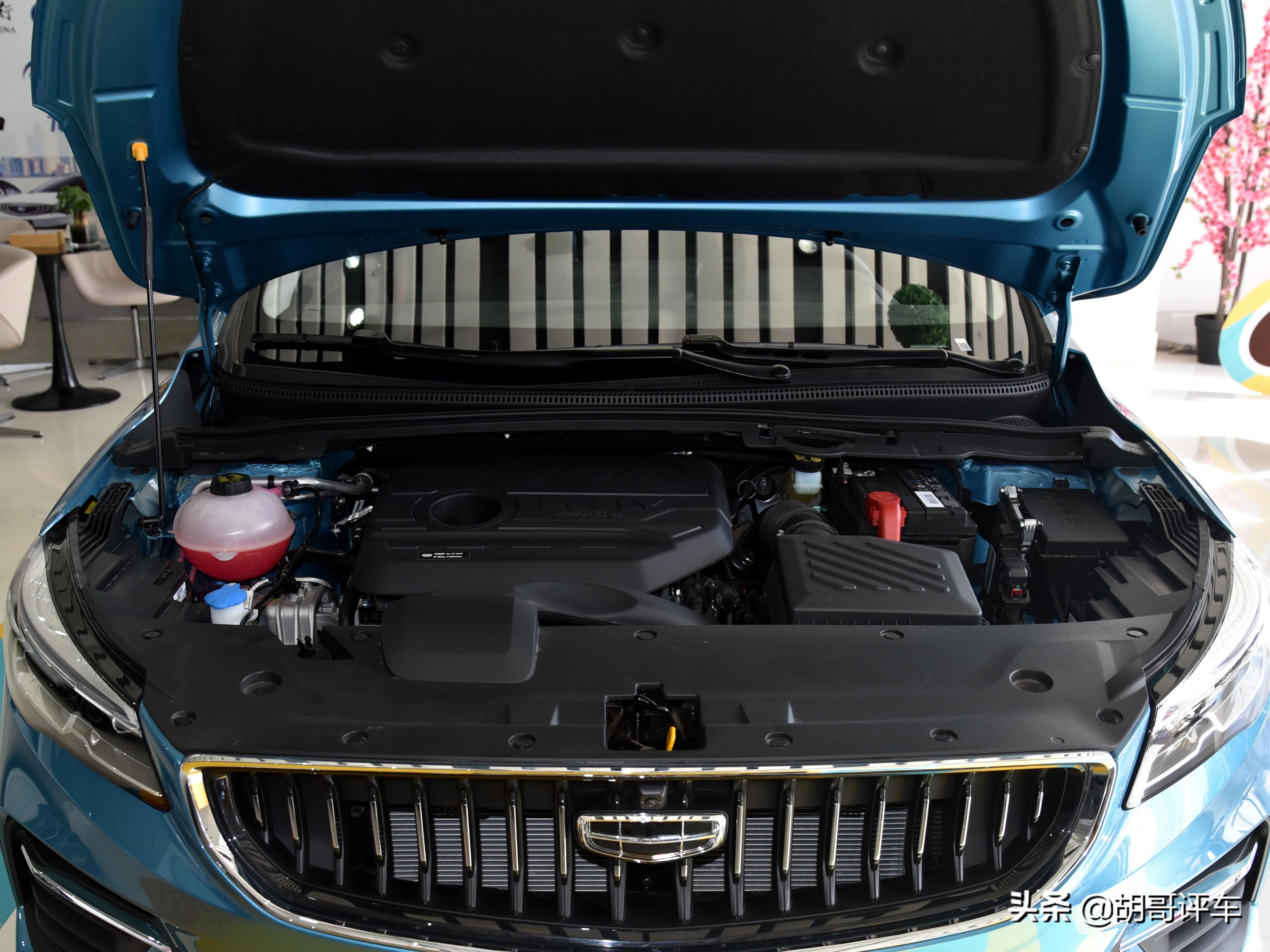 Sports kit upper body, caliper sulky, interior atmosphere, real shot ...