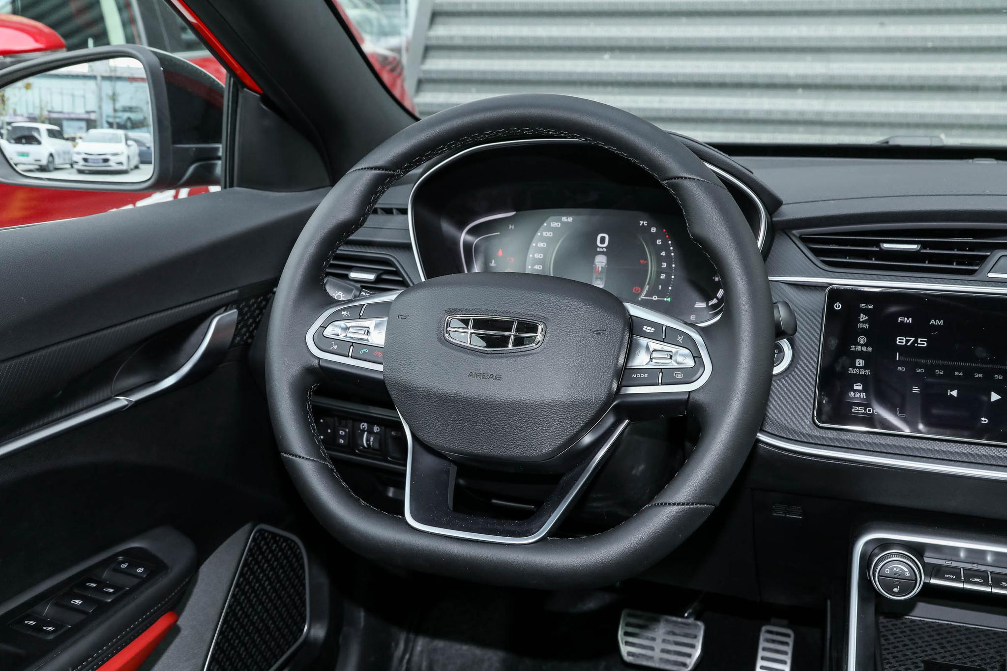 Test drive Geely New Binrui: 1.4T mid-stage acceleration has a feeling ...