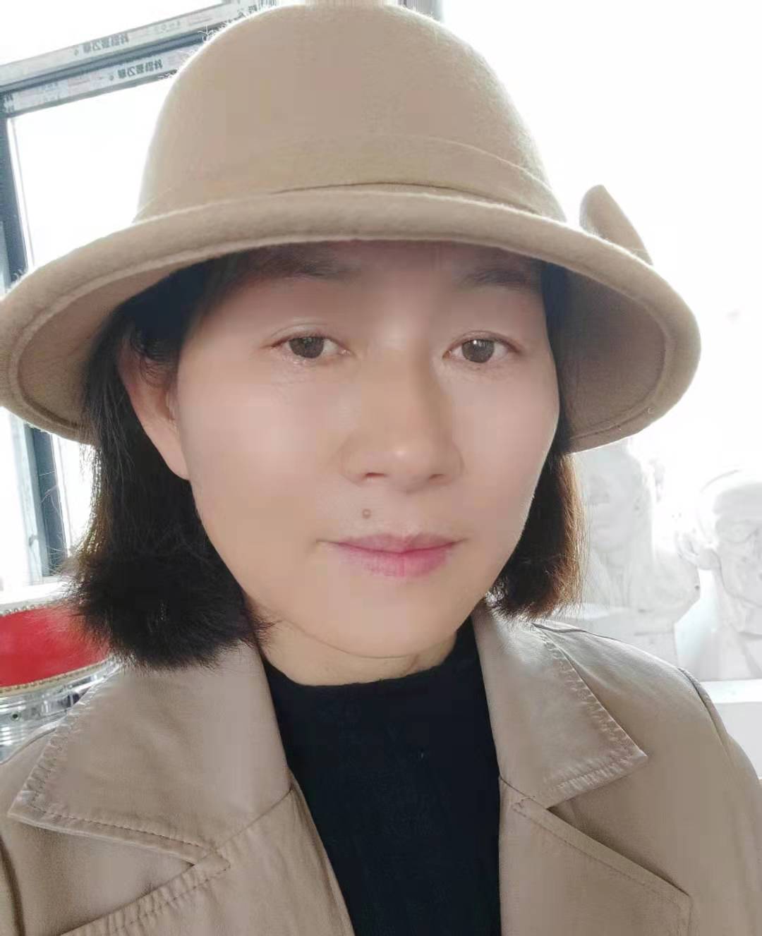 Prose with music: Pearl Bird Author: Feng Jicai Reading: Zhou Ying - iNEWS