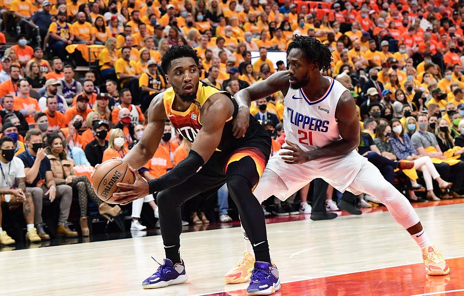 29 points + 27 points, George Reggie tried his best!Xiaoka, you forgot ...