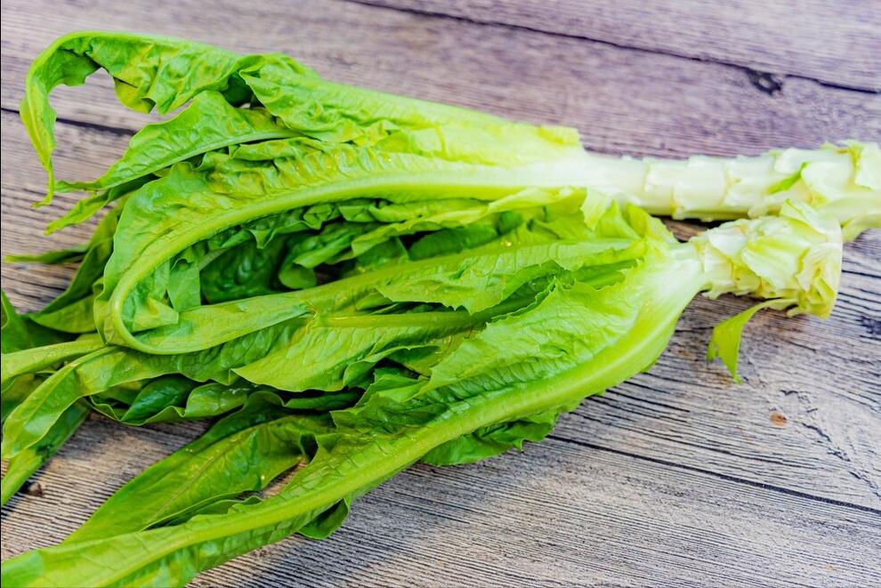 Stir-fried lettuce, if you want to not change color and not produce ...