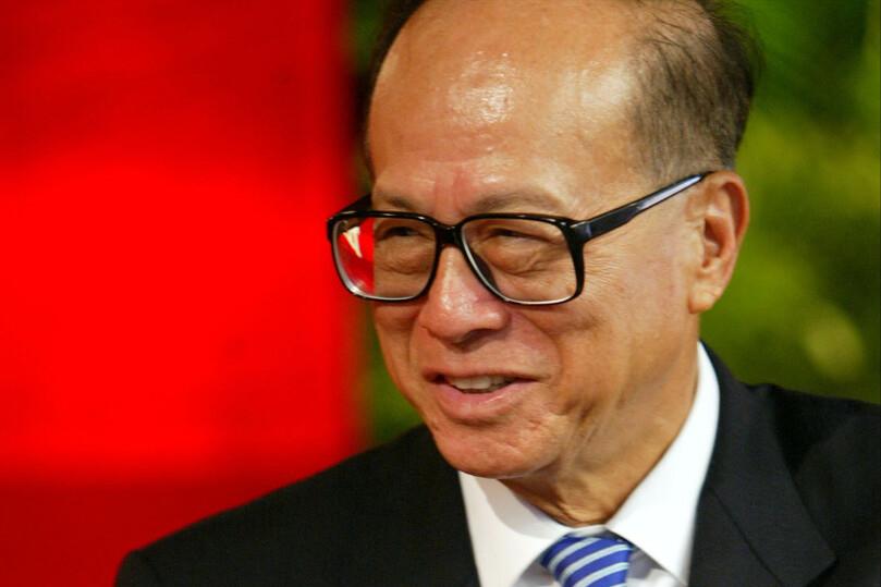 Li Ka-shing gave her 70 billion fortune, and Liang Luoshi gave birth to ...