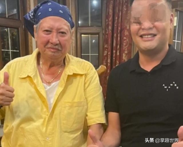 The 69-year-old Sammo Hung is thin, and the 56-year-old wife has a high ...