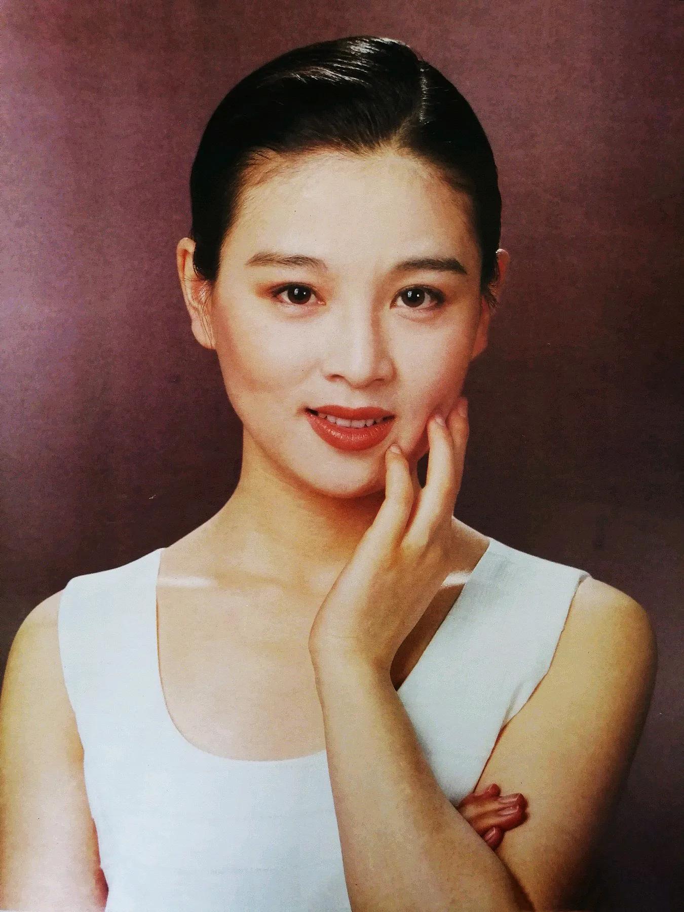 "The most beautiful Zhao Feiyan" was abandoned by Yingning at the peak ...