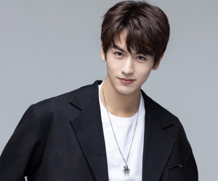 "Blessed by the Heavenly Officials" actress exposed, female with good ...