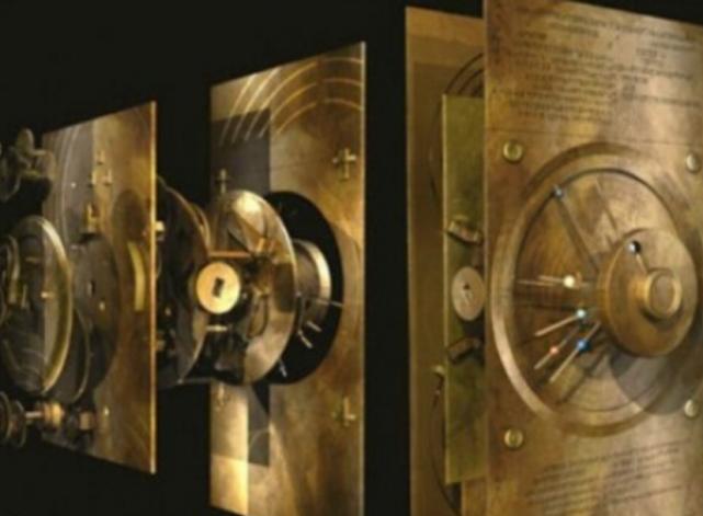 A 2000-year-old "computer" was retrieved from the sea in Greece and ...