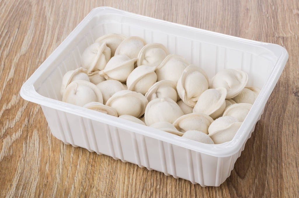 When cooking quick-frozen dumplings, don't boil the pot directly under ...